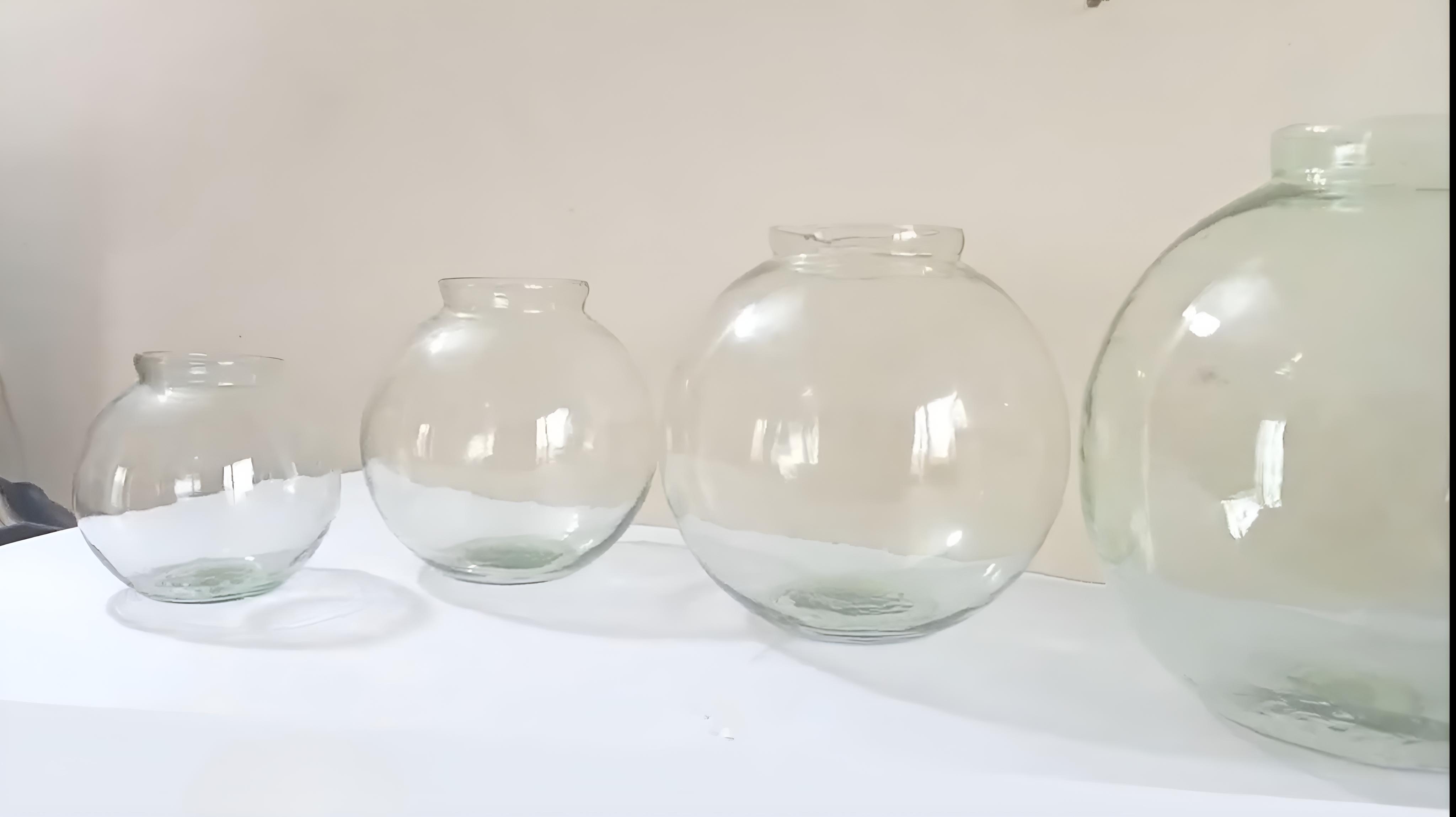 Glass Fish Bowl With Colorful Stones & Tree Aquarium, Fishbowl, Cat ...