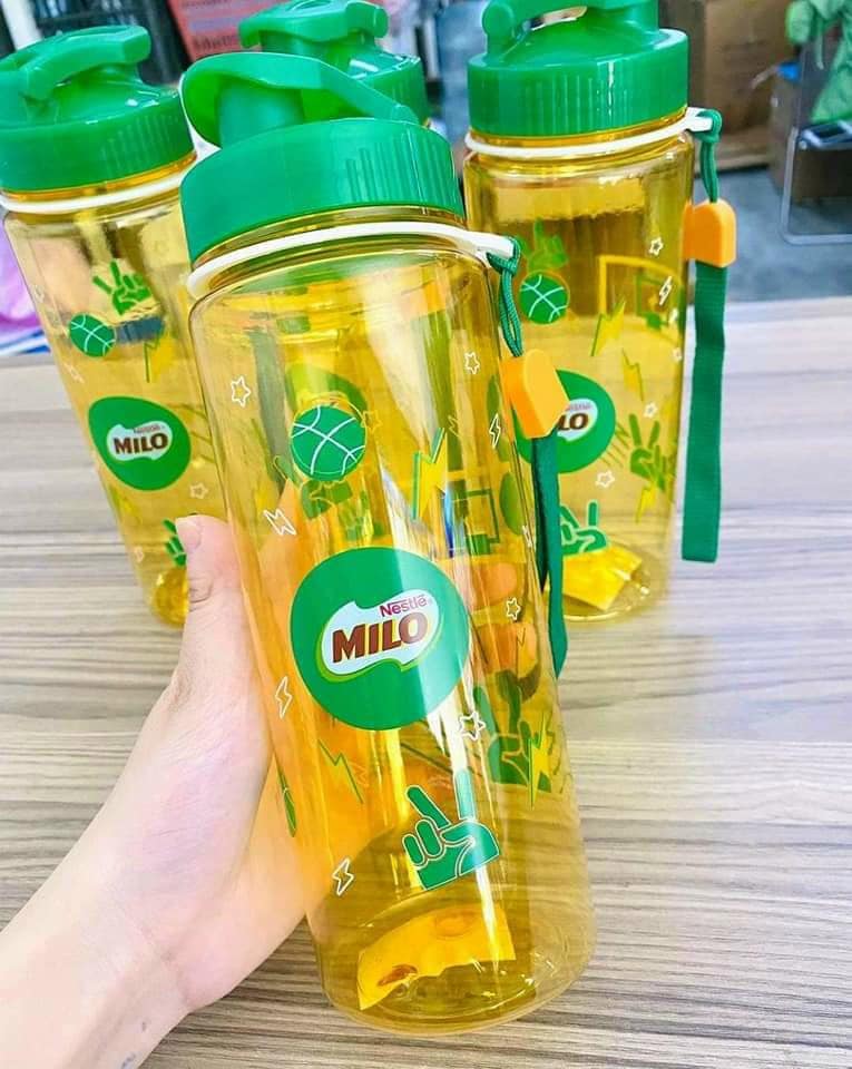 BÌNH ĐỰNG NƯỚC MILO 700ML CÓ DÂY TREO | Lazada.vn