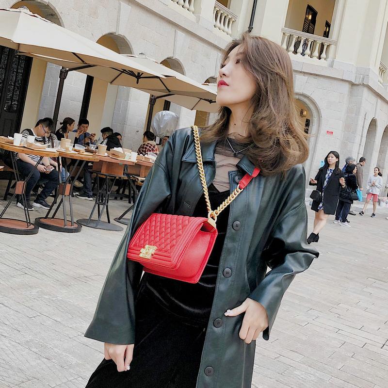 นางฟ้าสีแดงสุทธิเก๋ไก๋ของ Messenger ไหล่จริงๆ pi qiu wen กระเป๋าหญิง ...