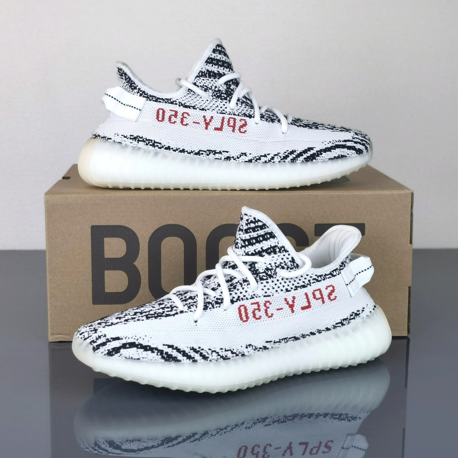 Authentic ADIDAS ORIGINALS YEEZY BOOST 350 V2 Mens and Womens RUNNING ...