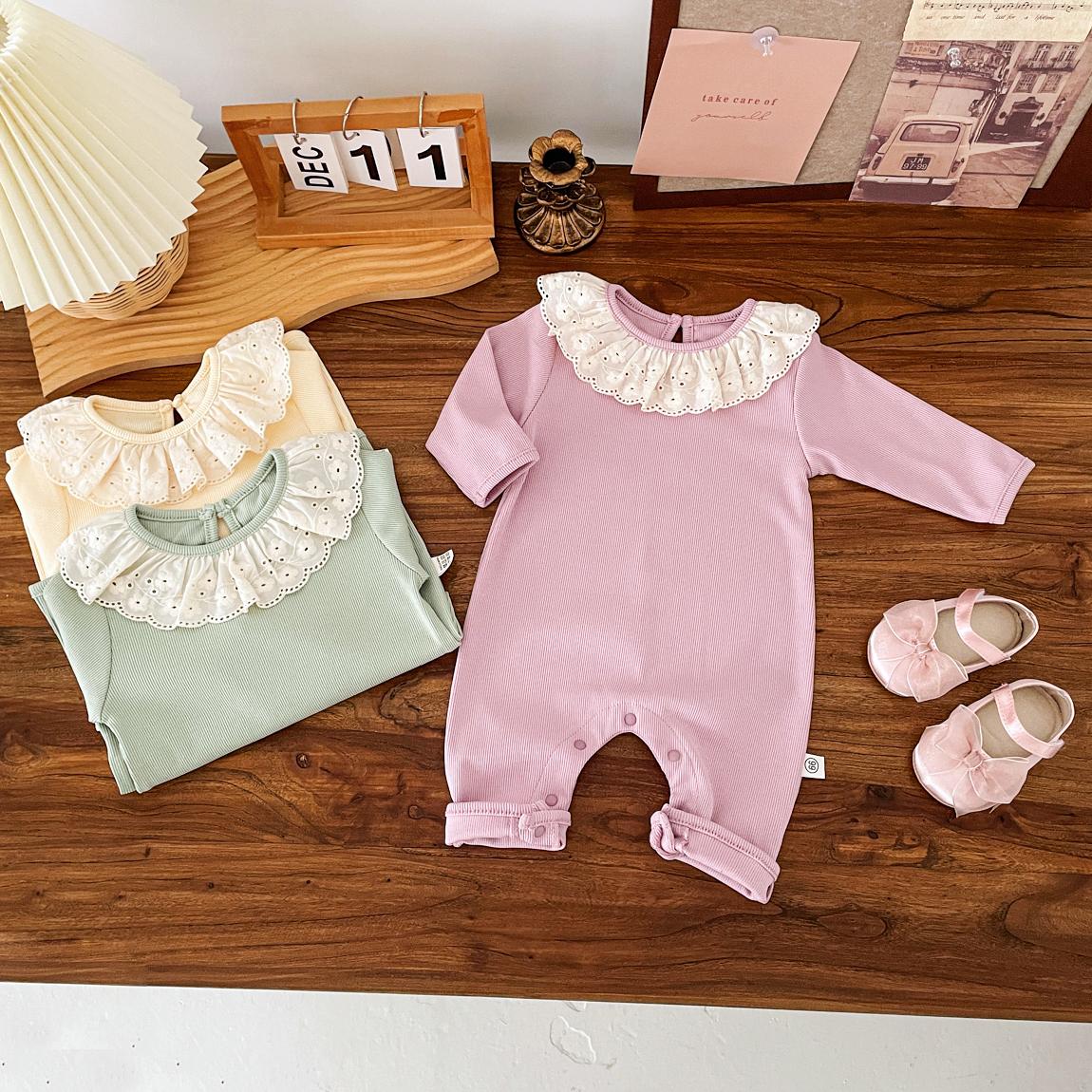 Korean version of baby spring and autumn lace collar sweet solid color ...