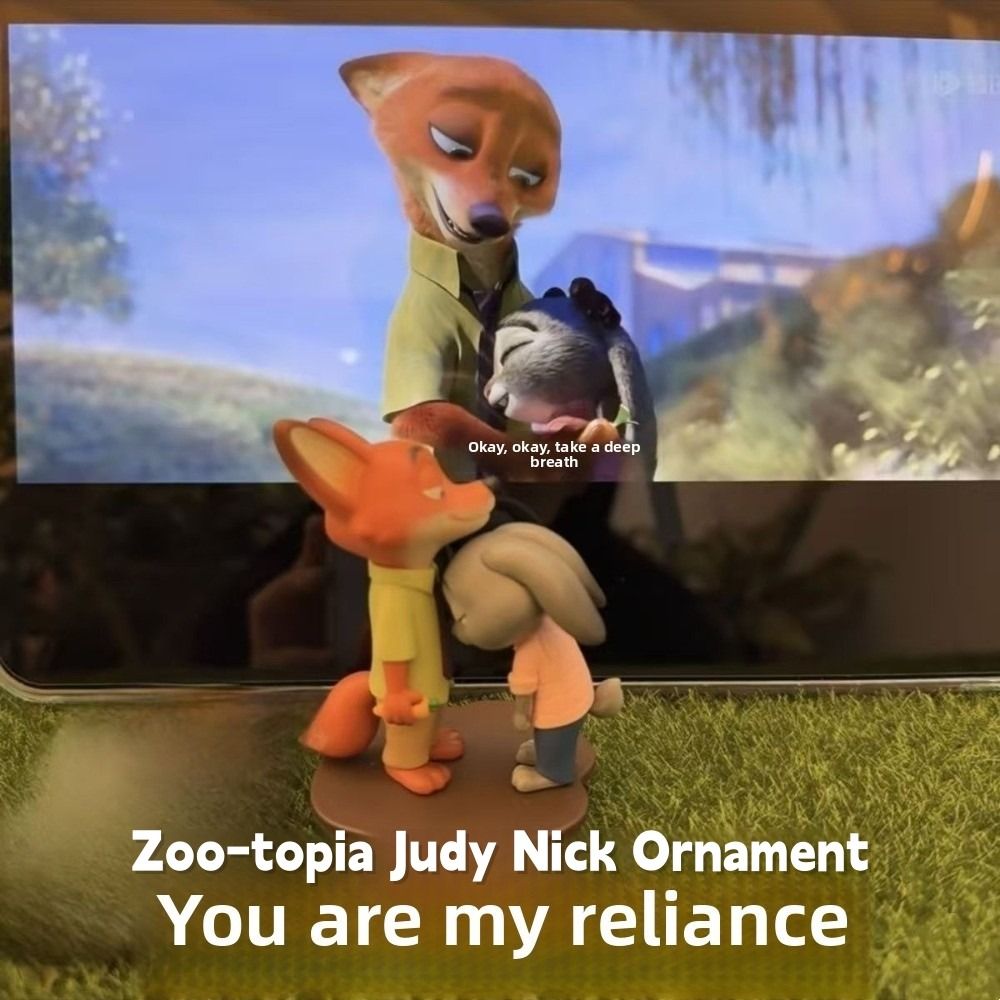 Miniatures Standing Embrace Position Zoo-topia Judy Nick Ornament Crazy ...