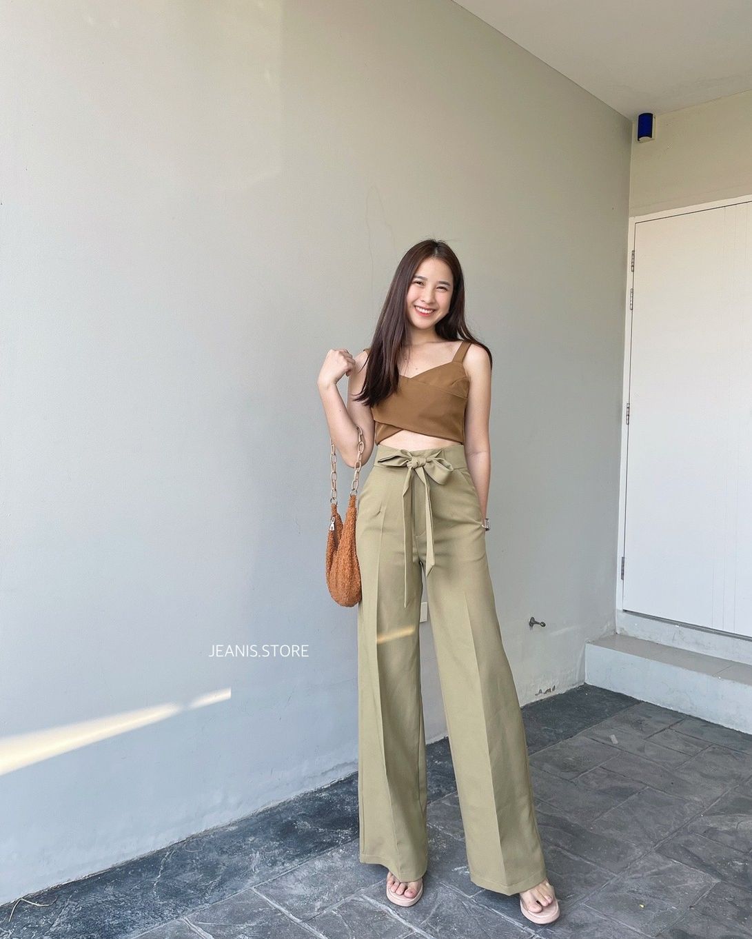 รุ่นขายดีใน FB!! กางเกงขากระบอก รุ่นโบว์หน้า Jeanis.store - JEANIS ...