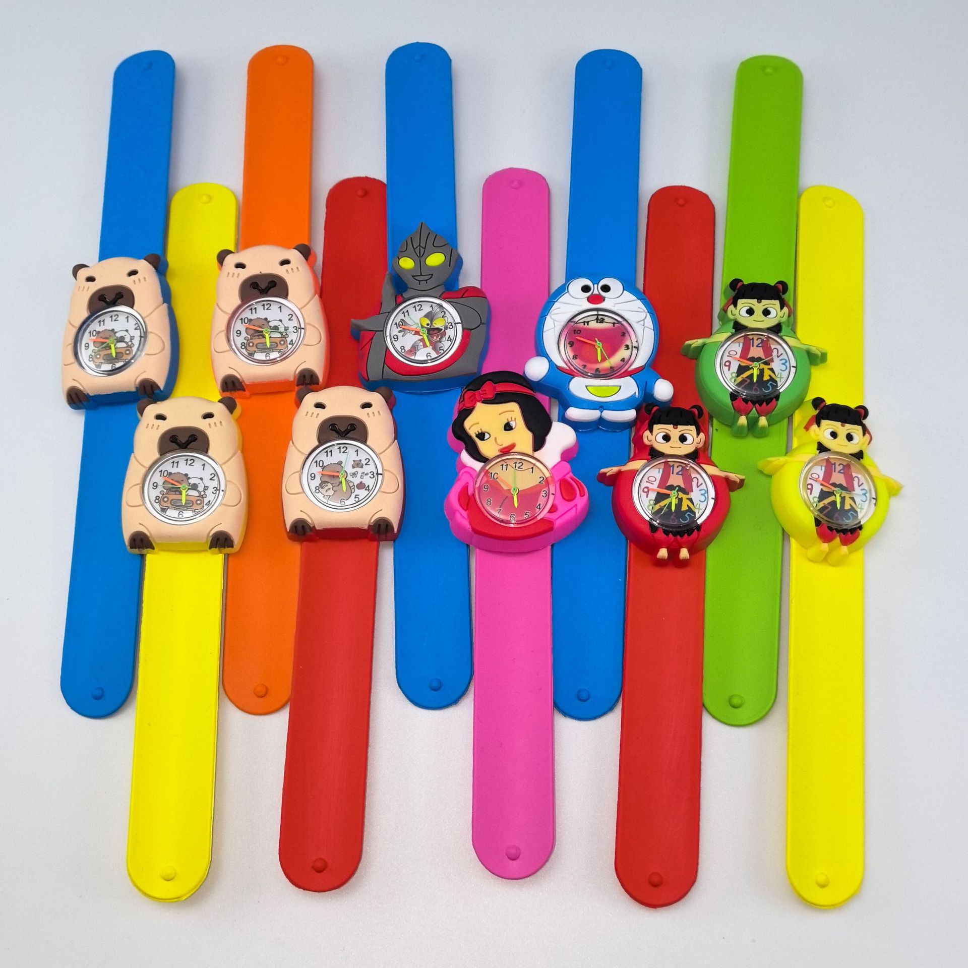 【Factory Store】Trending cartoon children's digital watch with ...