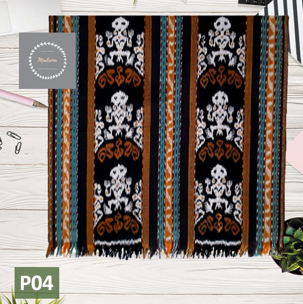 P04 Kerajinan Tangan Kain Tenun Ikat Tradisional Jenis Blanket Motif ...