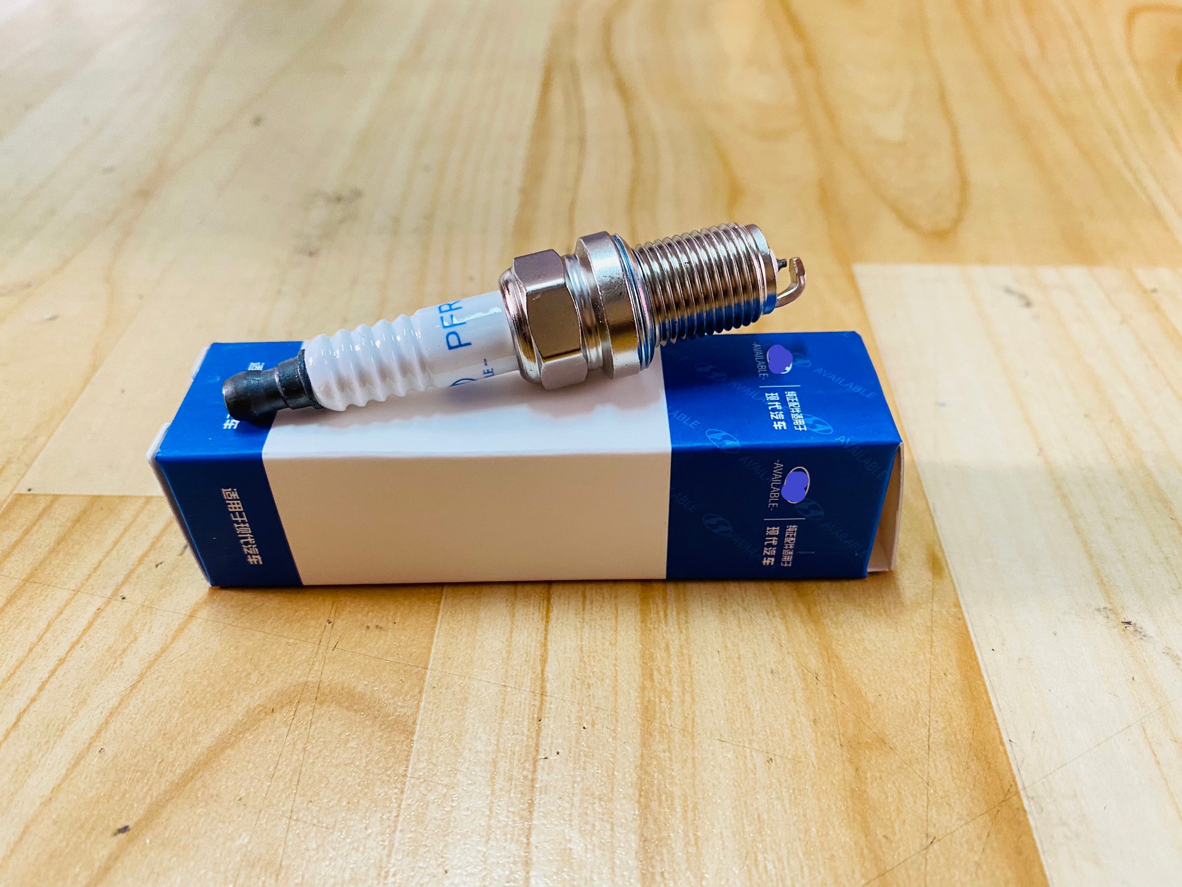 หัวเทียนจุดระเบิด (Spark Plug) Hyundai Accent/Elantra II , Kia Picanto ...