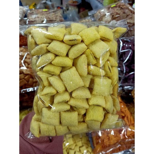 🔥BISKUT CHOCO BOM JAGUNG INTI COKLAT READY STOCK | Lazada