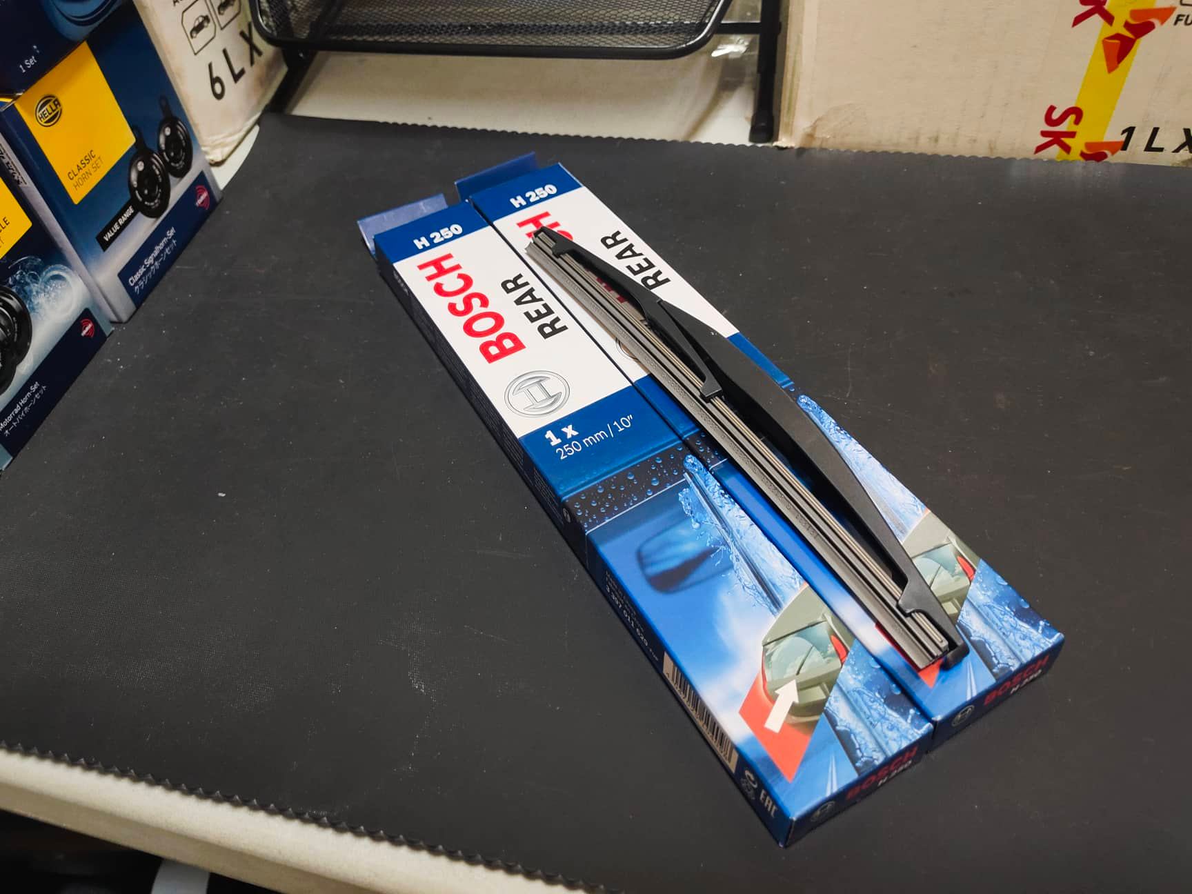 Bosch H250 Rear Wiper Blade - Original Montero Sports New Model 2014 up ...