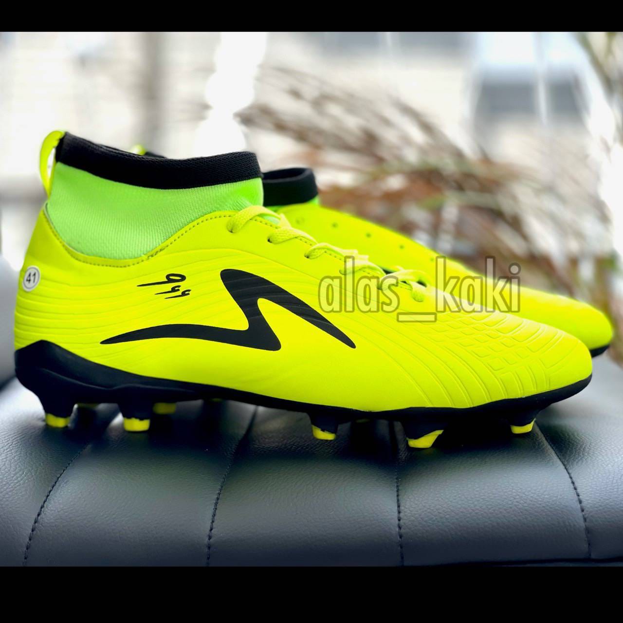 Sepatu Bola Specs Accelerator Slaz Elite FG Blue/Black/Stabilo | Lazada ...