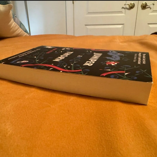 Juniper & Thorn ( Book by Ava Reid ) ( Premium Paper and Matte Cover ...