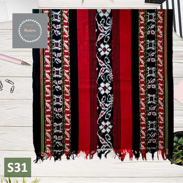 S31 Kerajinan Tangan Kain Tenun Ikat Tradisional Jenis Blanket Motif ...