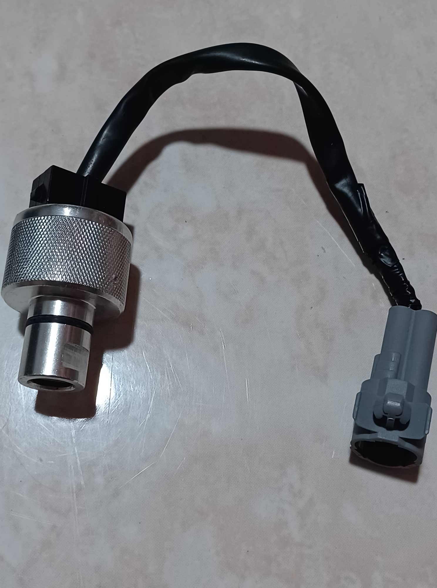 ODOMETER SPEED SENSOR FOTON GRATOUR MT 1.5 GAS ORIGINAL | Lazada PH