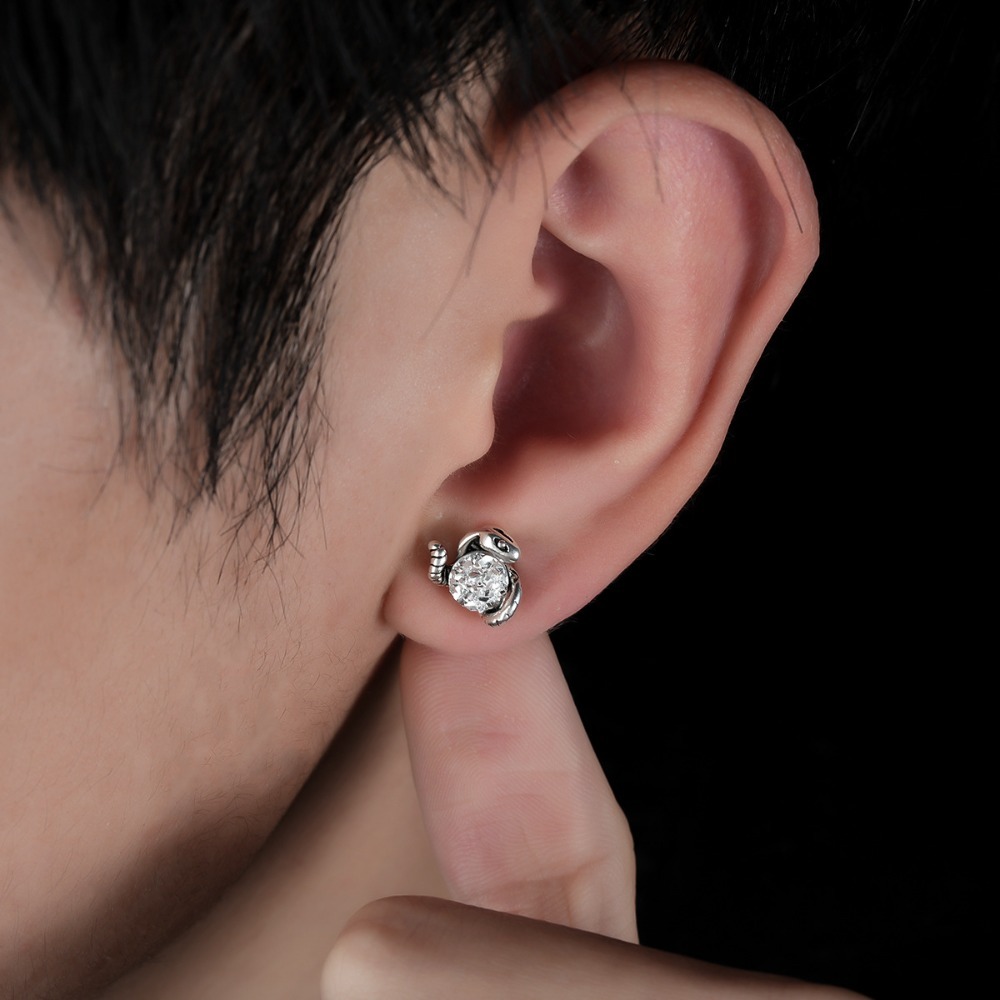 Simple Snake Clip Earrings Streetwear Punk Magnetic Ear Stud Retro Men ...