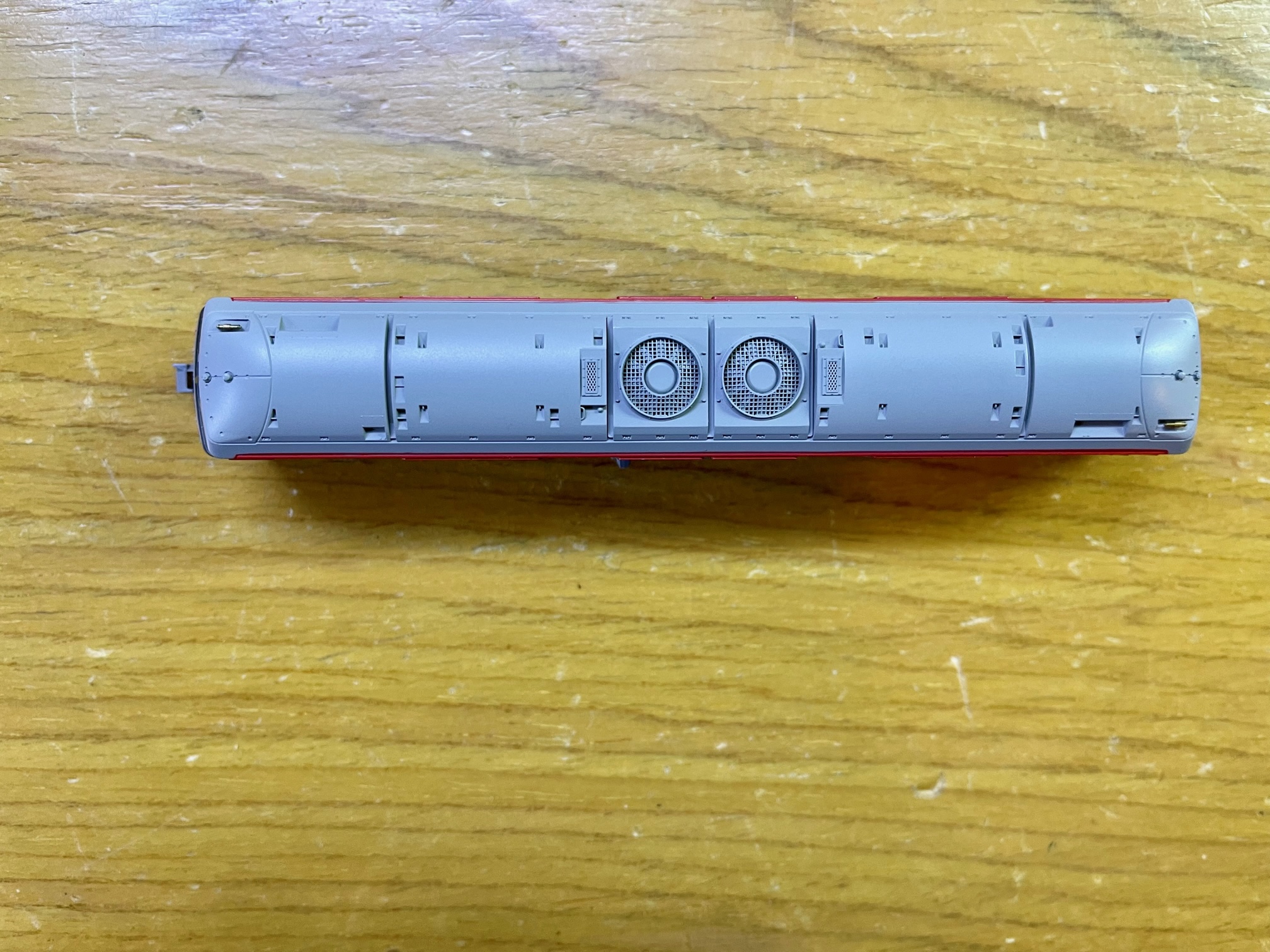 Kato N Diesel Locomotive DF200 7007 RED BEAR fully tested as new ...