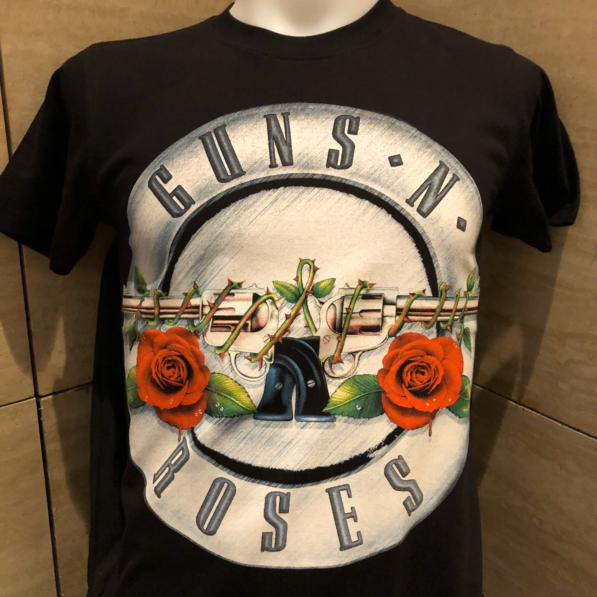 Guns and roses greatest hit GNR rock t shirt ( front and back view ...