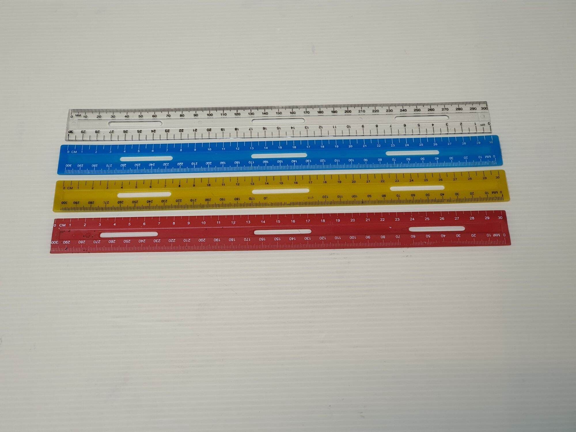 12inch 30cm Plastic Ruler / Pembaris Murid Plastik Warna Budget Economy ...