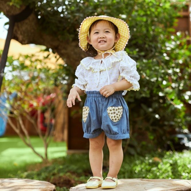 Roxy Yellow Blouse Set with Daisy Bloomer - Nutkin Story - ThaiPick