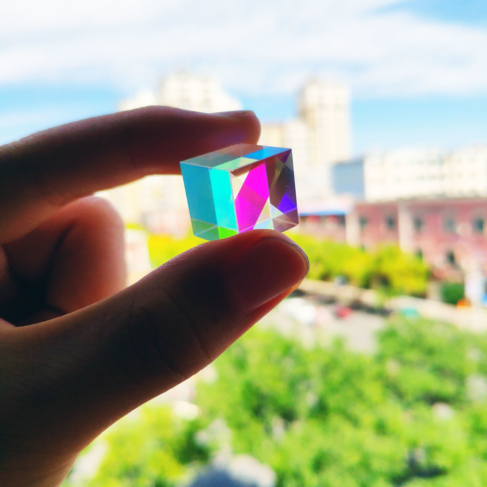 【HappyQuest】Light Prism Photo Seven Color Crystal Rubik's Cube ...