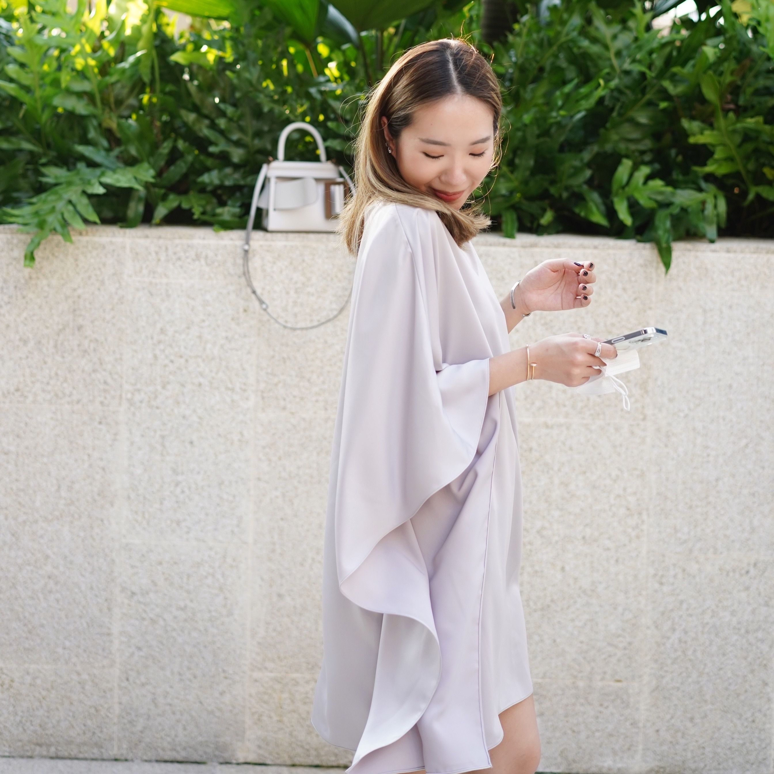 SLAY. - Monaco Silk Satin Dress - Silver เดรสผ้าซาติน (พร้อมส่ง) - SLAY ...