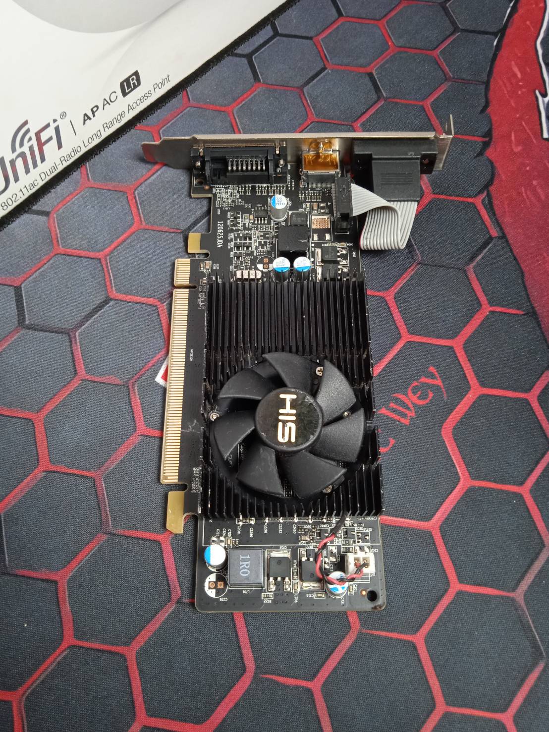 การ์ดจอ HIS AMD Radeon HD 6570 1GB DDR3 64bit สวยๆพร้อมใช้ ใช้งานได้ทุก ...