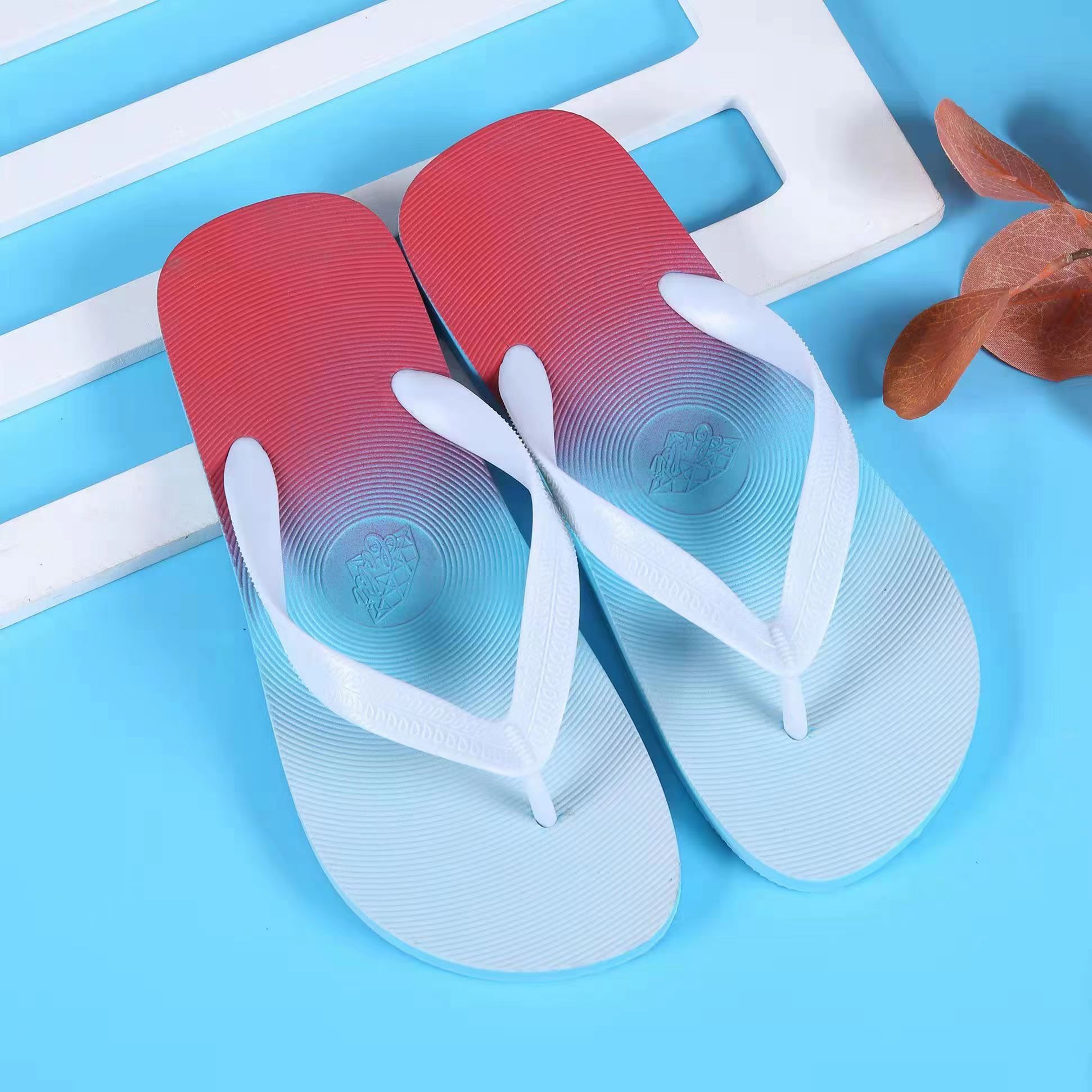 Korean style fashion makukulay na tsinelas para sa mga lalaki | Lazada PH