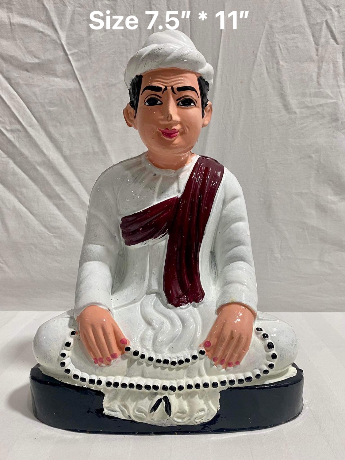 โบโบอาว Bobo Aung ဘိုးဘိုး အောင် ရုပ်ထုသစ်သားဖြင့် ထုလုပ်ထားပါသည် အရွယ်အစား ၃မျိုး ရှိသည် มี 4 ...