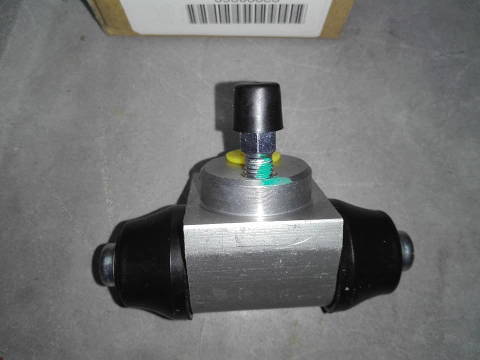 ปั้มเบรคหลัง Opel Corsa Astra Daewoo Chevrolet OE : 92098060 (เสื้อ ...