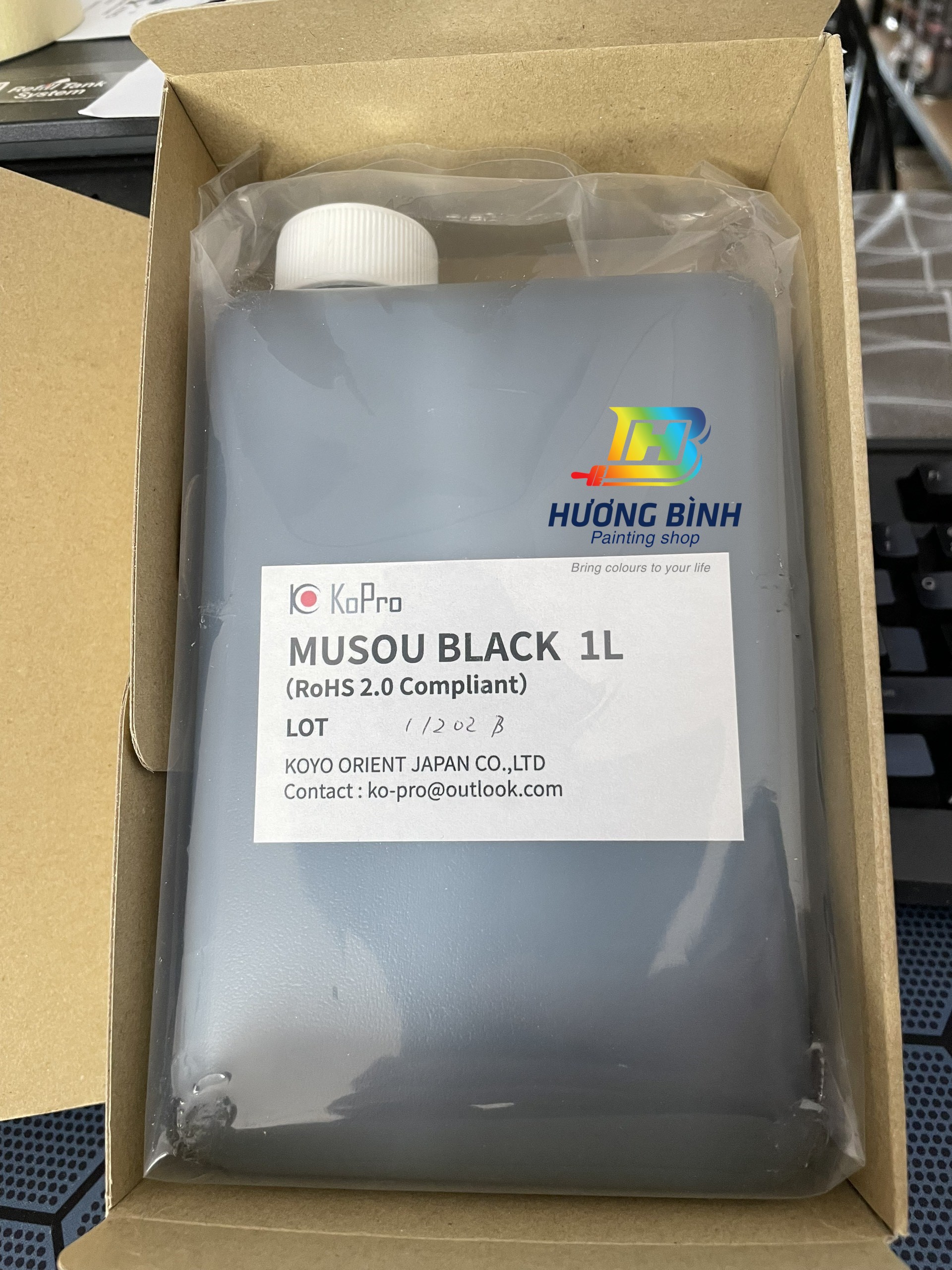 Sơn Musou Black - SƠN ĐEN NHẤT THẾ GIỚI (bình 1 lít) | Lazada.vn