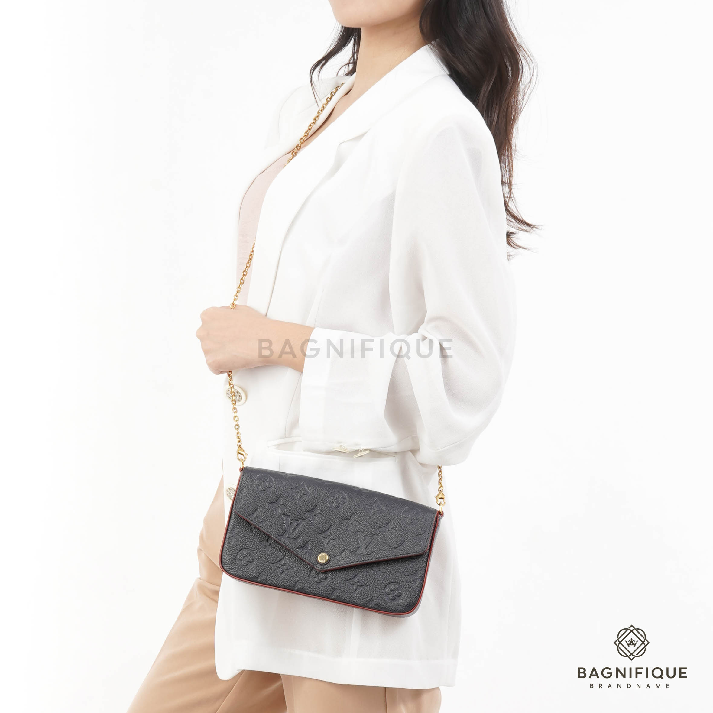 LOUIS VUITTON FELICIE EMBOSSED LEATHER NAVY RED EDGE - Bagnifique ...