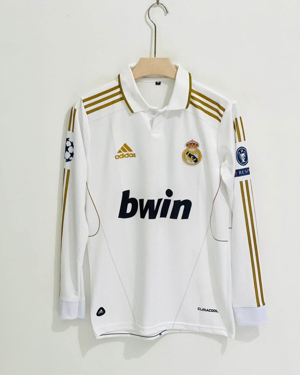 Real Madrid 2011/12 Vintage Kit | Daraz.com.np