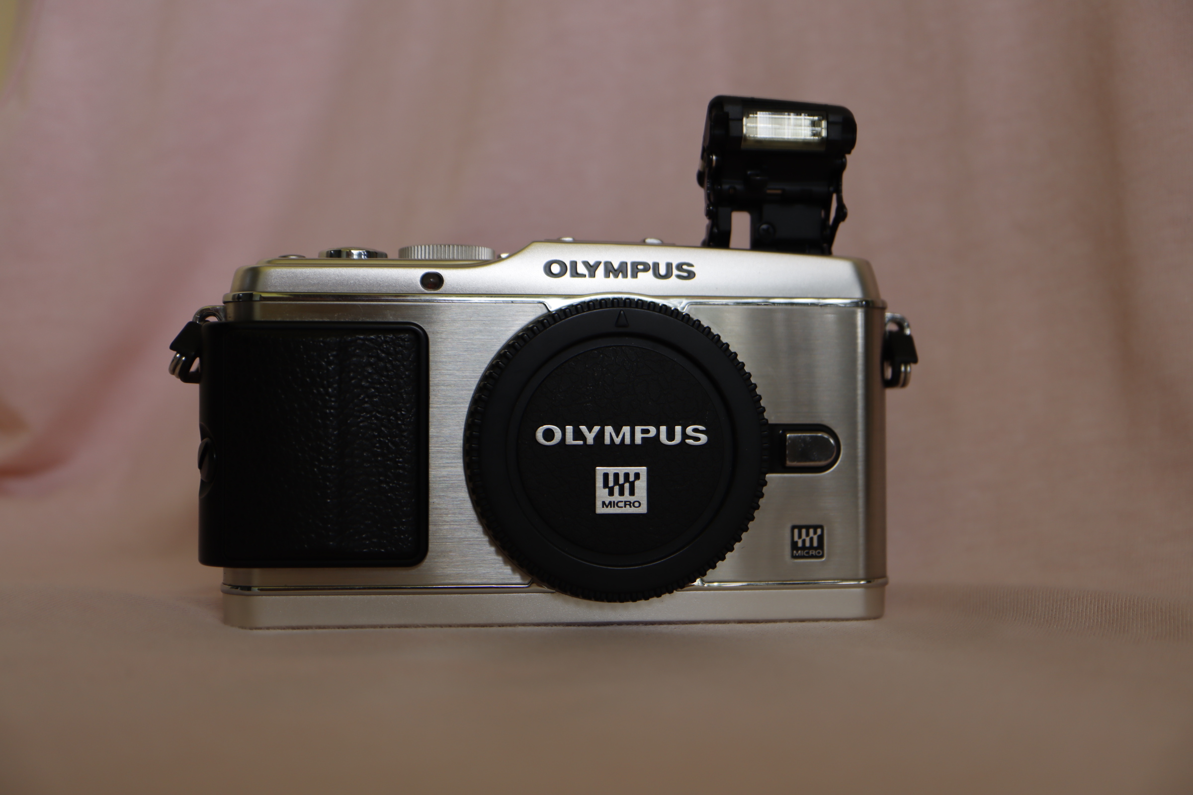 Olympus PEN E-P3 Metallic Digital Camera body, 12.3MP Live MOS Mirrorless กล้องระบบ Micro Four ...