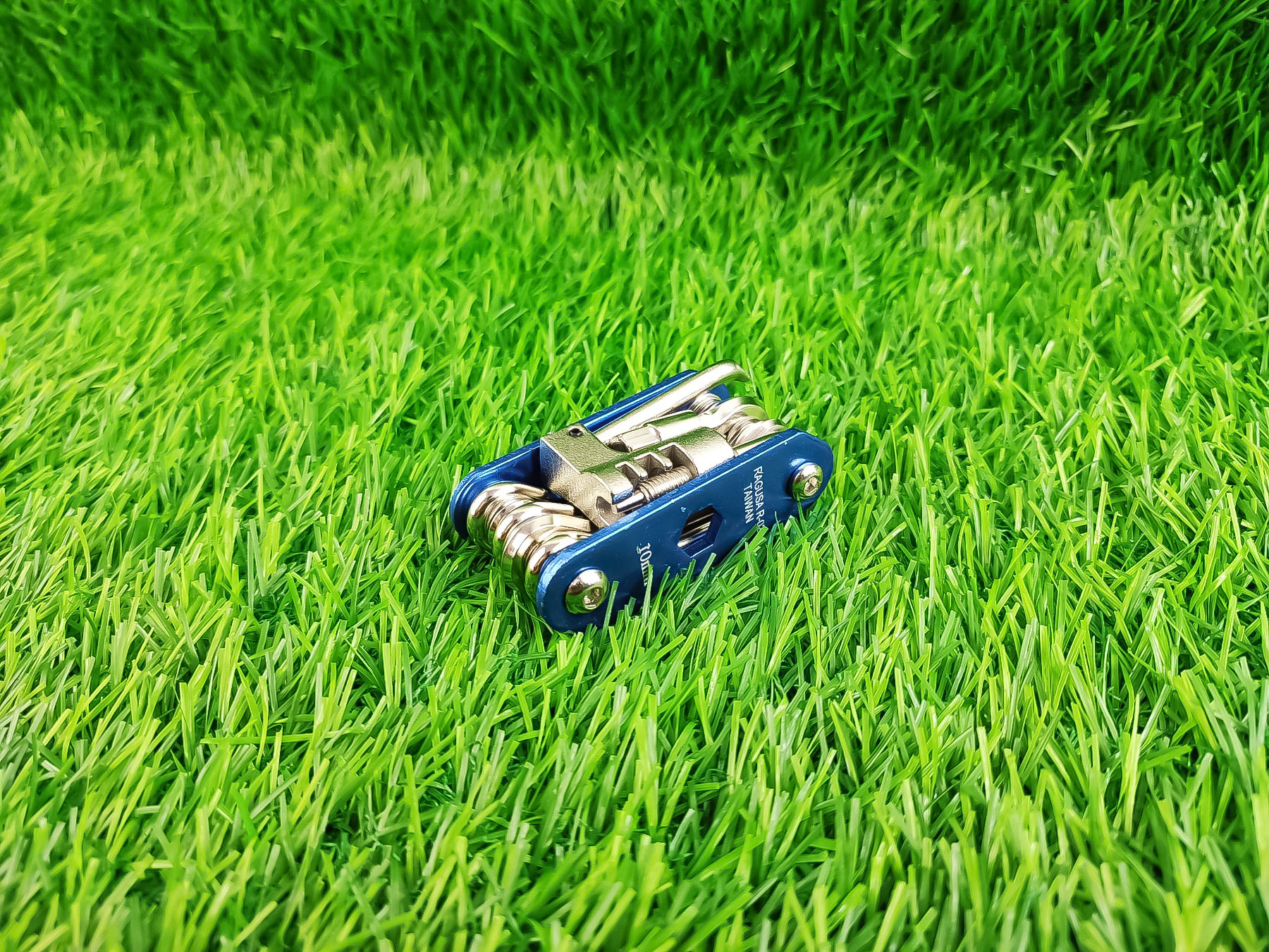 GBBS Ragusa Bicycle Portable Multi-Functional Tool Kit w/ Chain Cutter ...