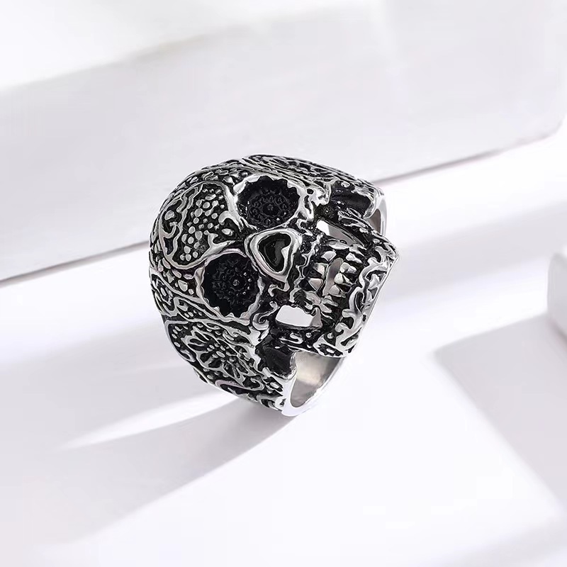【New arrival】Skull Ring Personality Street Punk Skull Ring Opening ...
