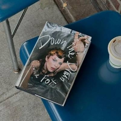 Down the Drain ( Book by Julia Fox ) ( Premium Paper and Matte Cover ...