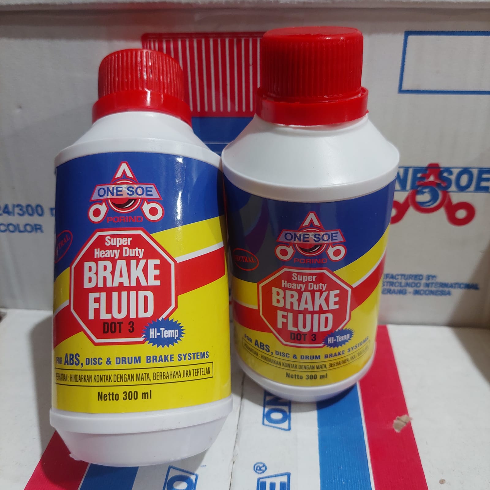 Minyak Rem One Soe Oli Rem Brake Fluid 300ml Dot 3 Warna Merah / Putih ...