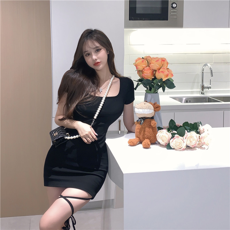 เดรสคอเหลี่ยมสีทึบ เซ็กซี่มากค่า ชุดเซ็กซี่ เนื้อผ้านุ่ม - KAKA GIRLS ...