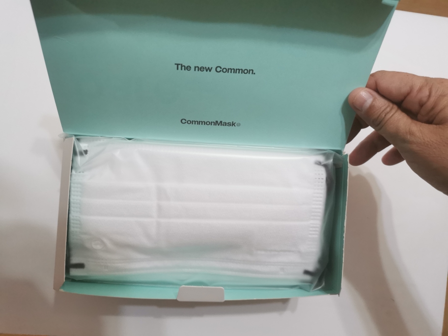 Commonmask Brand White Mask Black Loop Modern Look Face Mask Easy Match ...