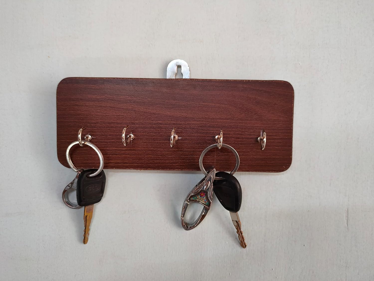 Home Decor Wooden Premium Key Chain Wall Hanging Key Holder 5 Hooks ...