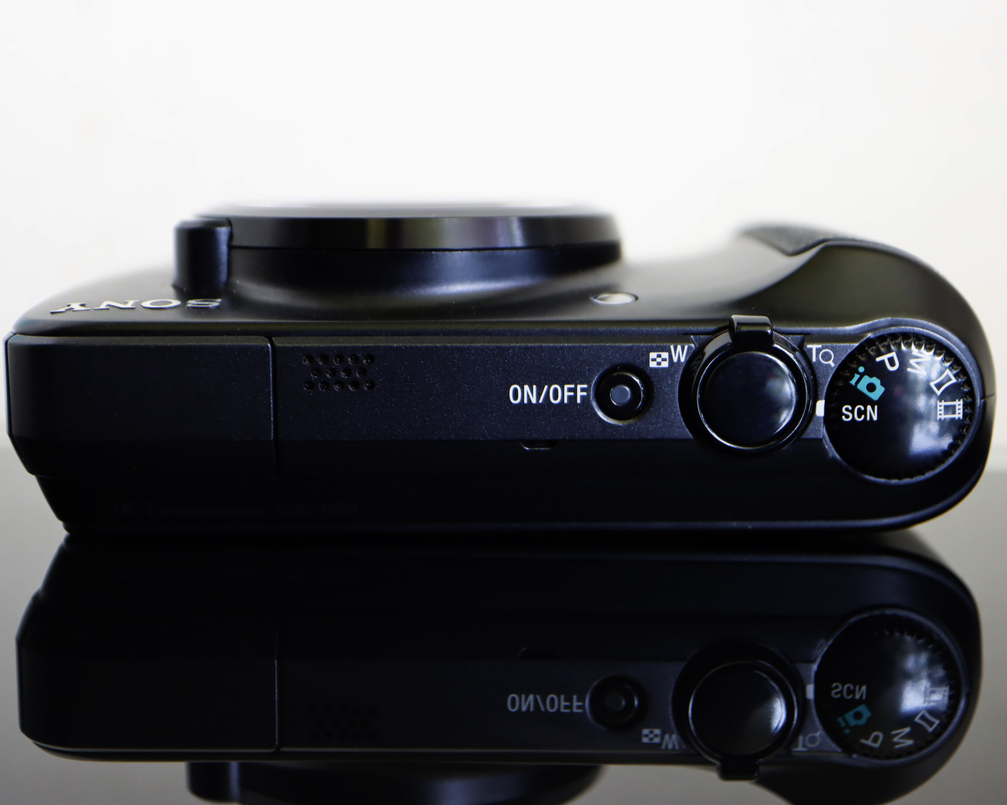 Sony Cyber-shot DSC-H90 16.1MP, Digital Still Camera with 16x Wide ...