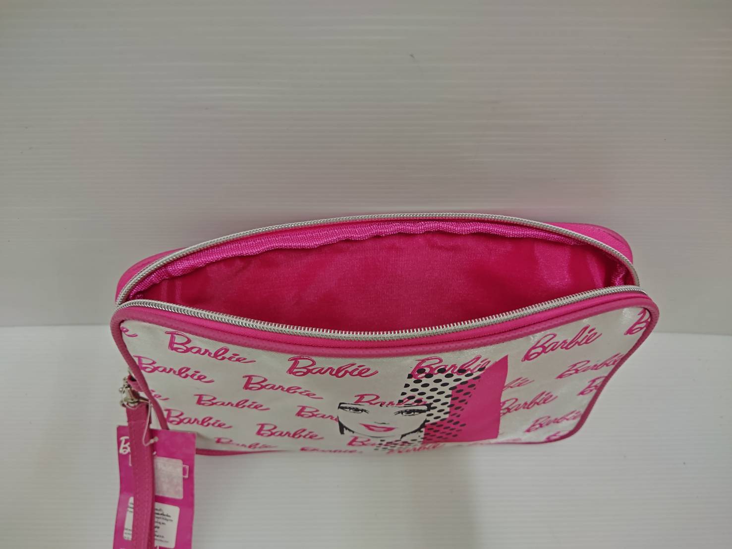 BARBIE Accessory pouch กระเป๋าถือเอนกประสงค์ Barbie - Best bag shop ...