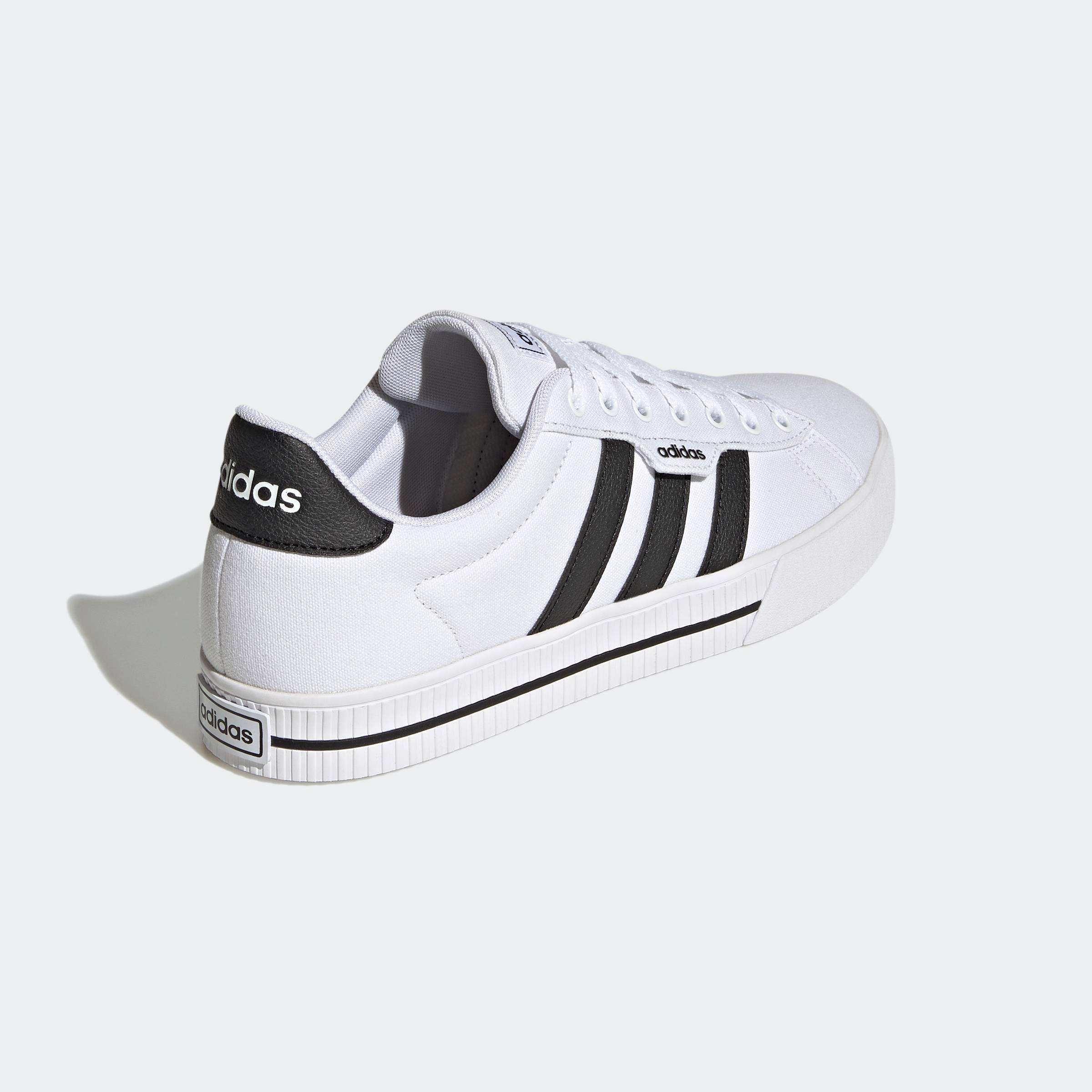 adidas สเกตบอร์ด ไลฟ์สไตล์ รองเท้า Daily 3.0 ผู้ชาย สีขาว GX1752 ...
