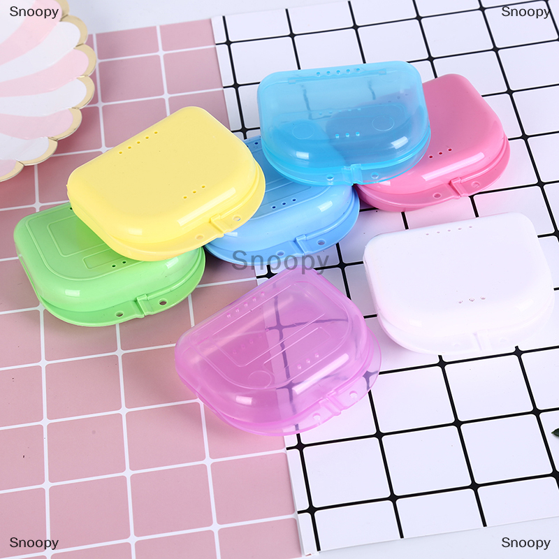 Snoopy ทันตกรรมจัดฟัน Retainer denture กล่องเก็บของ mouthguard ภาชนะ ...