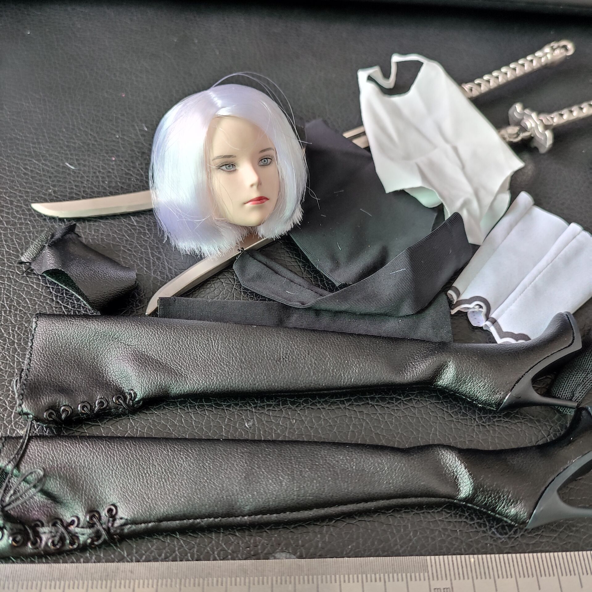 ของเล่น TF TF01 16 PS4 NieR:Automata YoRHa No. 2 Type B ชุดเสื้อผ้าสาว ...