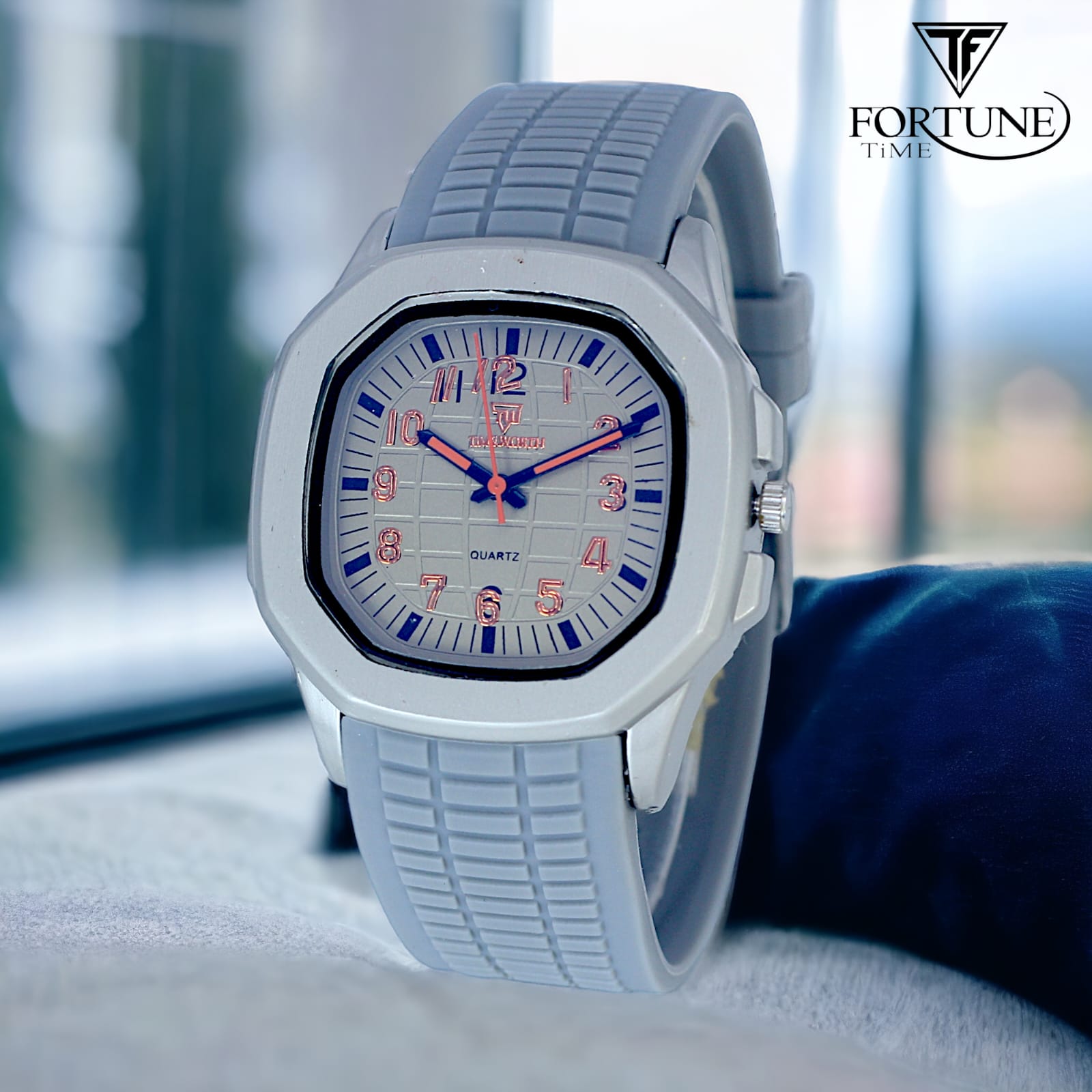 Stylish Silicon Strap Quartz Watch for Men & Boys - Random Multicolor ...